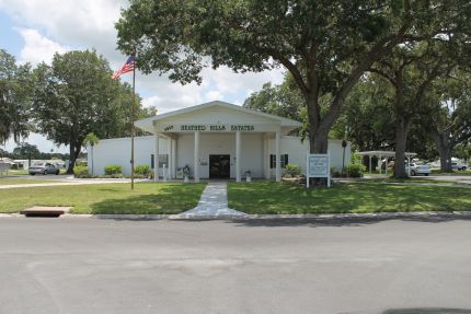Heather Hills Estates in Bradenton, Florida