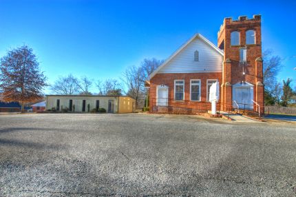 Landrum Wedding Chapel in Landrum, South Carolina